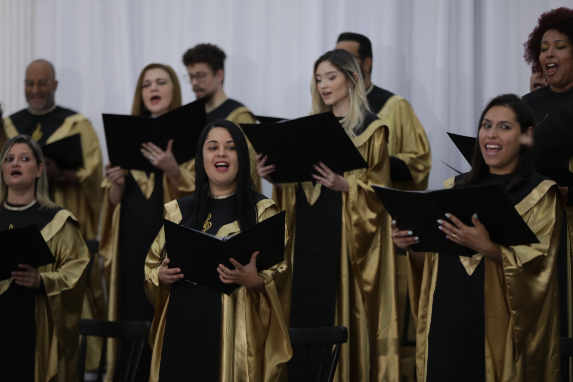 Ministério Quadrangular do Brasil presta homenagem na Live Live In Memorian